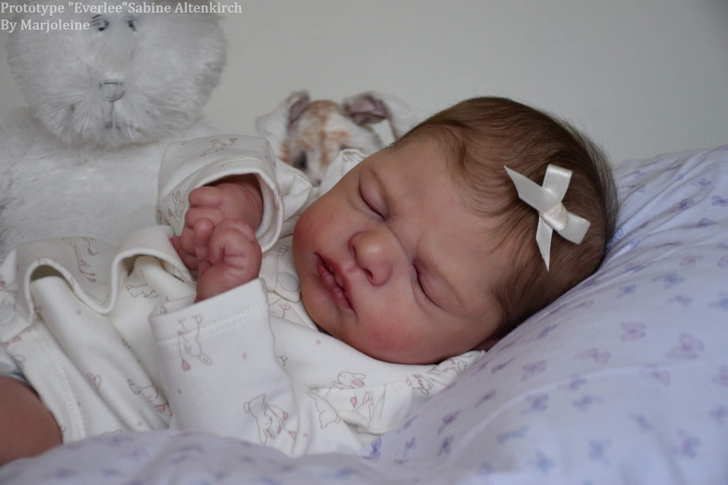 Tru Born: Everlee blank vinyl reborn kit. Sabine Altenkirch | truborns